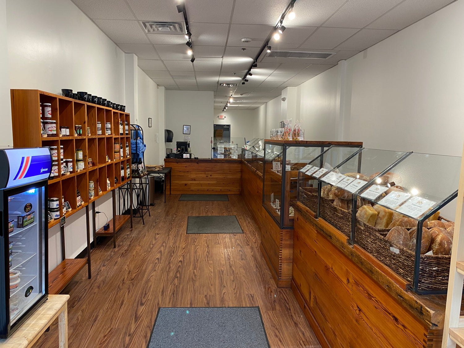 New Somerville Store – When Pigs Fly Breads